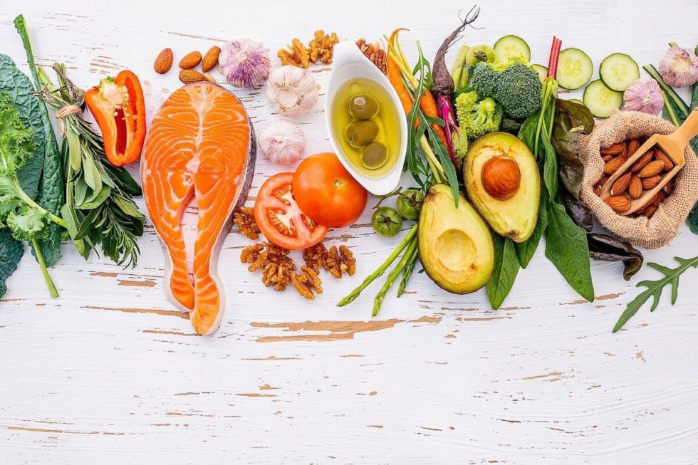 How to Craft a Weekly Low Carb Meal Plan That Won't Leave You Hangry